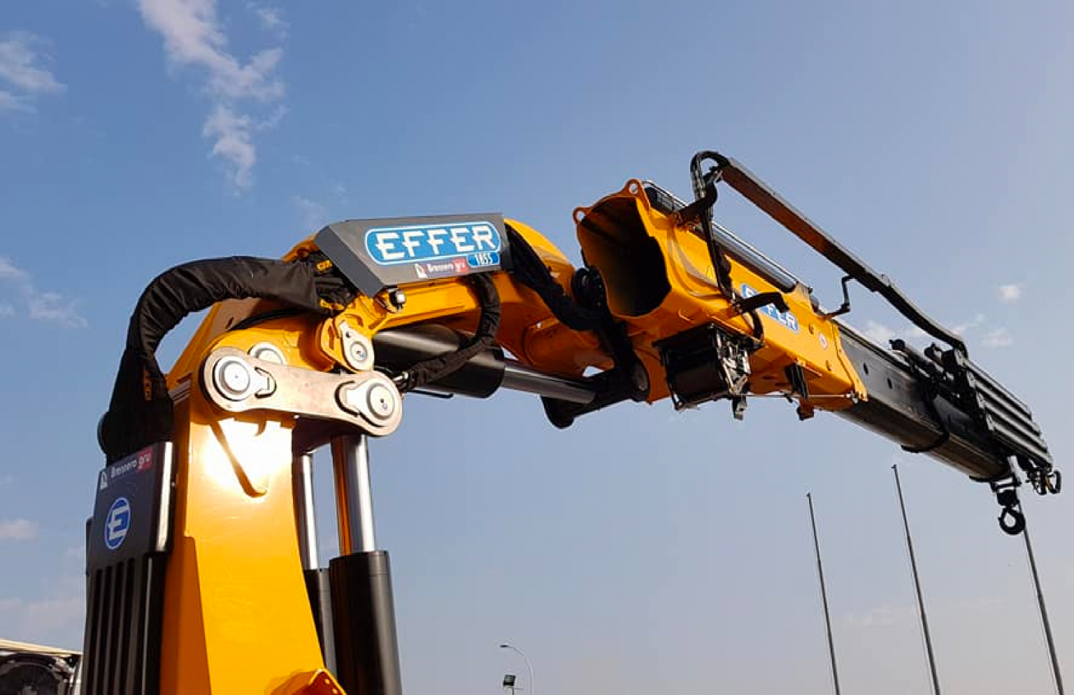 Capacitación Equipo: Grúas Articuladas EFFER - Pesco Capacitaciones